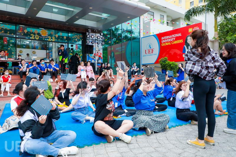 Rộn ràng ngày khai mạc Hội Xuân - Spring Fest 2023 tại Nhà UEF