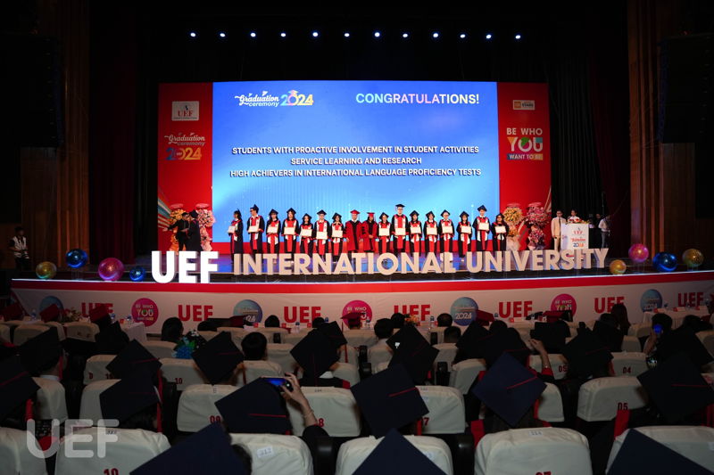 Graduation Ceremony 2024: 100% sinh viên UEF tốt nghiệp đạt chuẩn tiếng ...