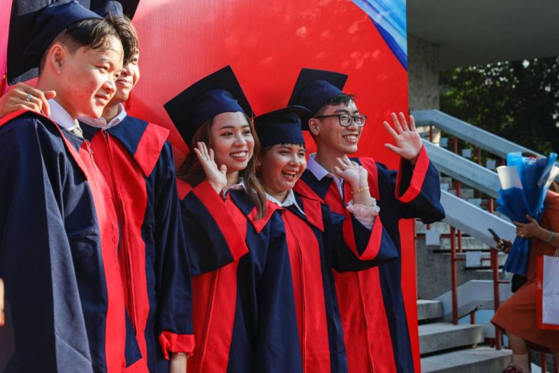 Graduation Ceremony 2022: Cùng Nhà UEF khép lại hành trình đầy tự hào ...