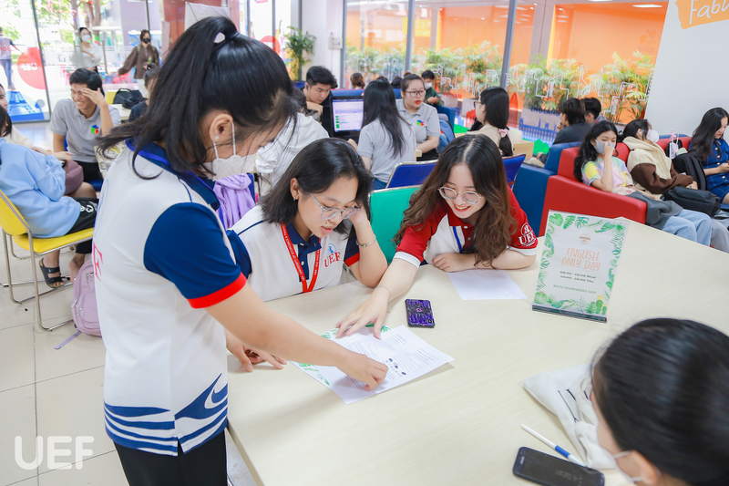 Khởi động 'English Only Day' năm học mới: Không gian học tập tiếng Anh ...