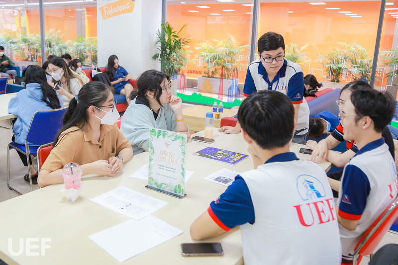 Khởi động 'English Only Day' năm học mới: Không gian học tập tiếng Anh ...